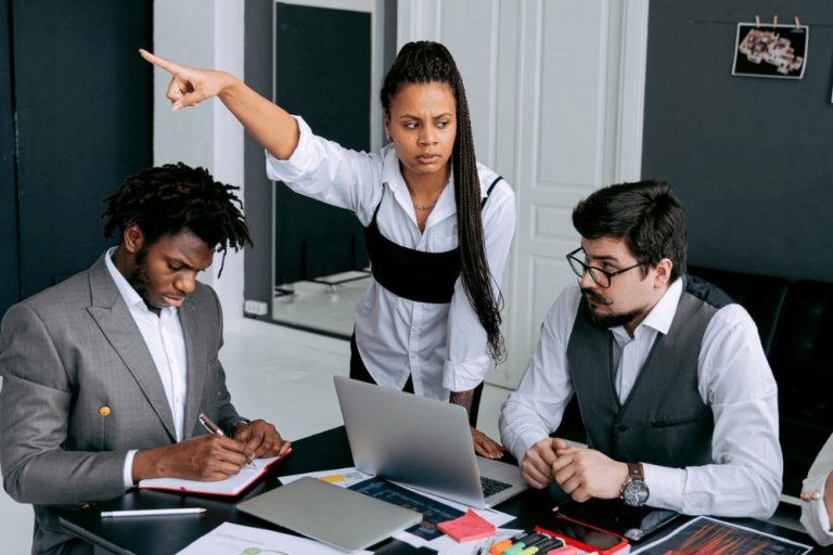 Tips for Effective Workplace Conflict De-Escalation